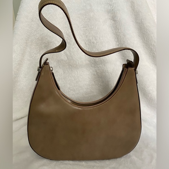 Francesco Biasia | Bags | Francesco Biasia Leather Shoulder Bag Tan ...